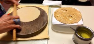 [Video] How to Make Roti - TheVegFusion